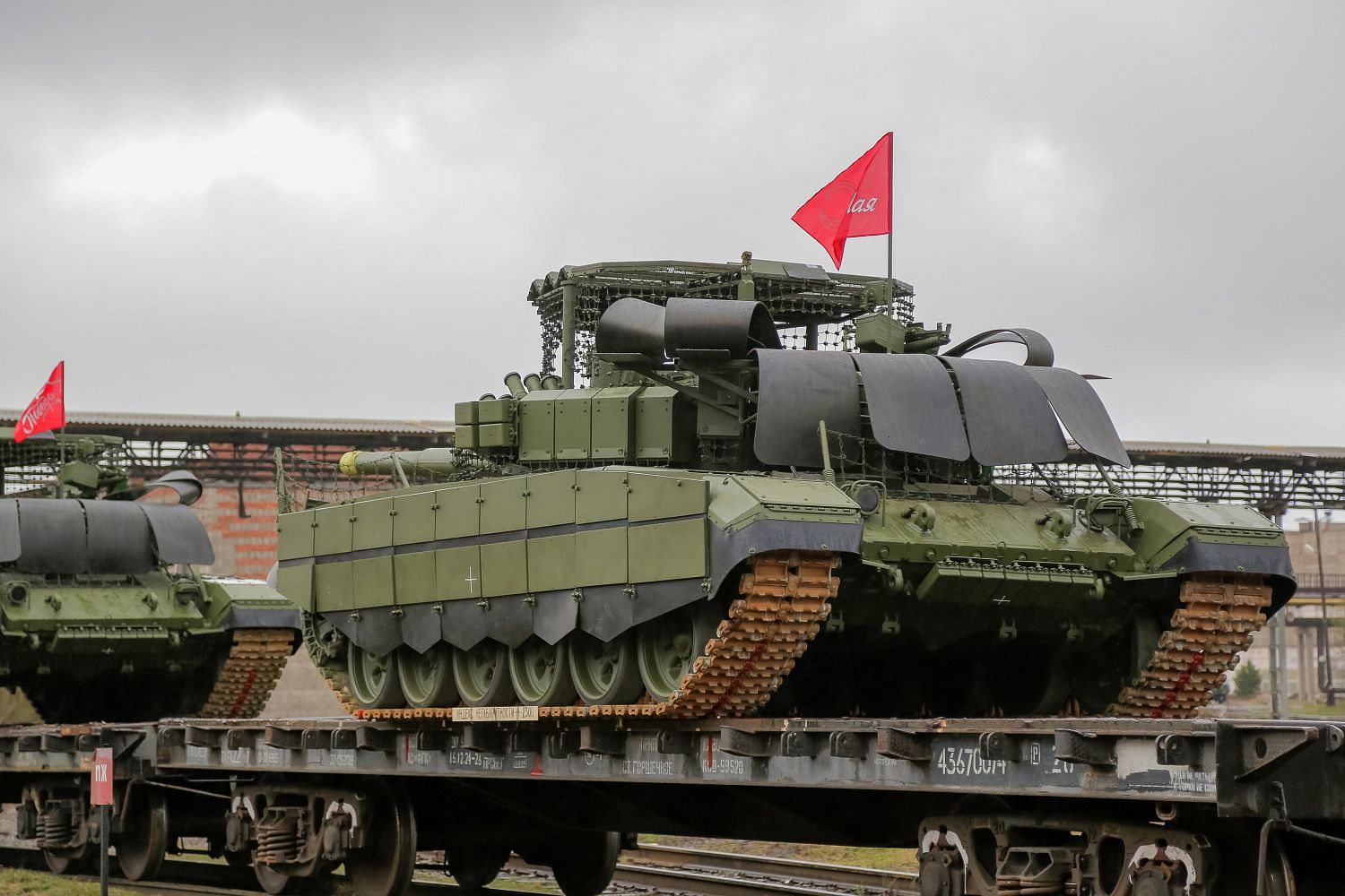 Rostec - Media - News - Uralvagonzavod Delivered the T-90M and T-72B3M Tanks to the Field on the ...